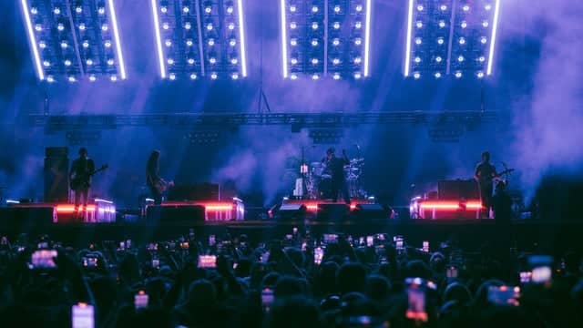 The R&B Tour - Starring Usher Raymond & Chris Brown at Raymond James ...