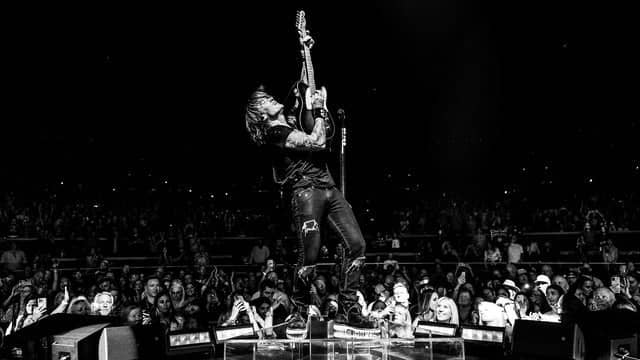 Thomas Rhett & Niall Horan LIVE at HersheyPark Stadium on Sat, Jul 18 ...